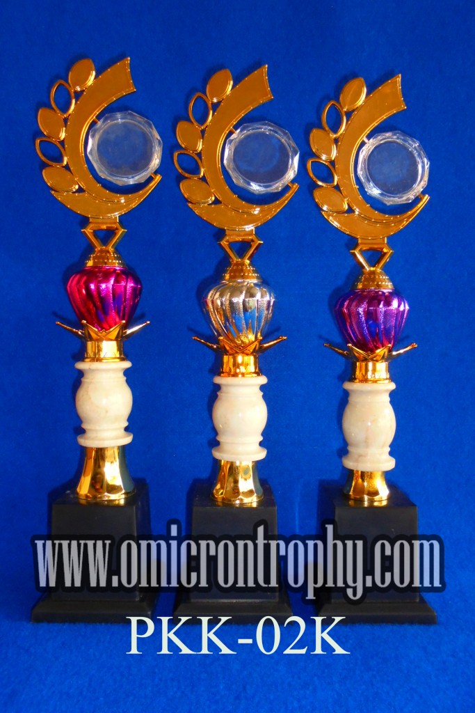 Jual Piala Kecil Satuan Harga Murah - Omicron Trophy