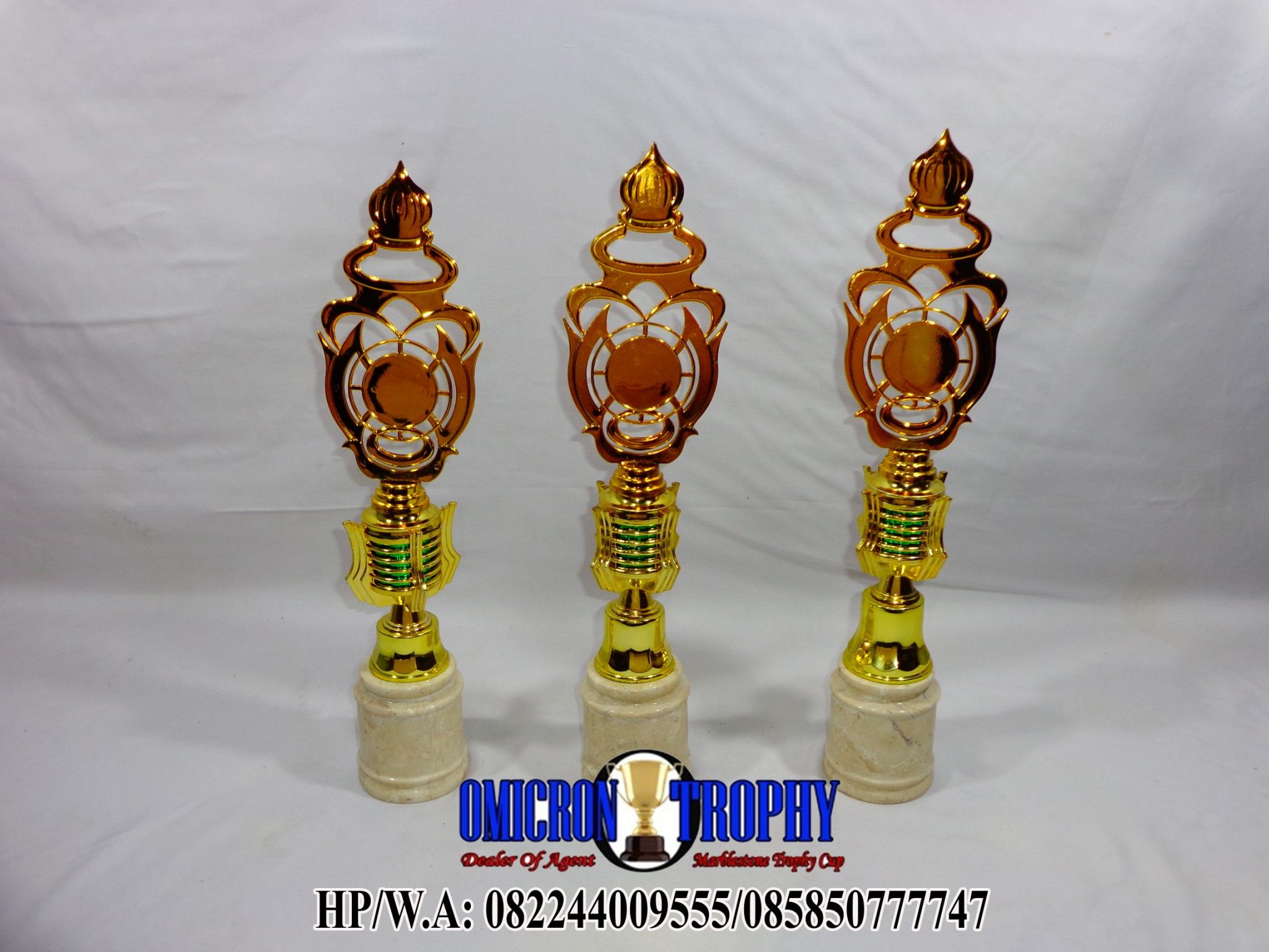 Jual Piala Kecil Satuan Harga Murah - Omicron Trophy